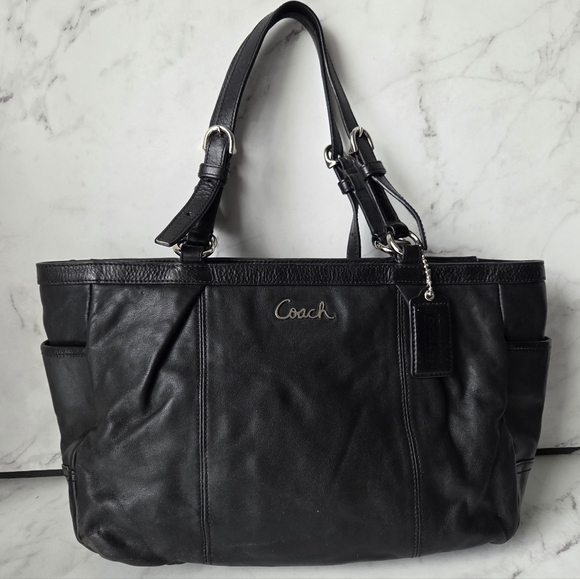 Coach | Bags | Coach Gallery Signature East West Leather Tote Bag Black ...